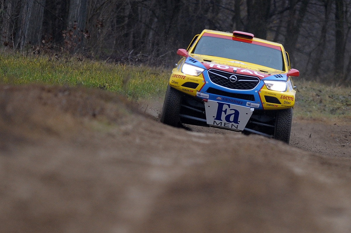 Opel Dakar Team: Teszt a lelke mindennek!